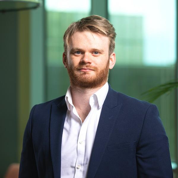 Josh Bean's Investing Profile - Business Growth Fund Investor | Signal