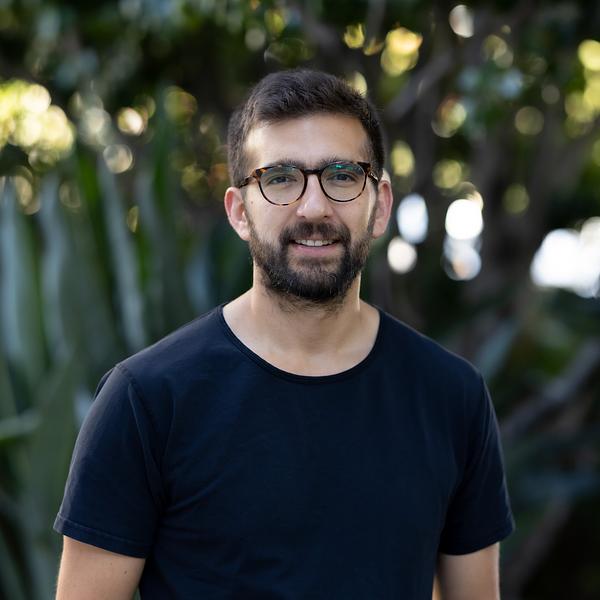 Diego De Colombres' Investing Profile - Digital Currency Group Vice President | Signal