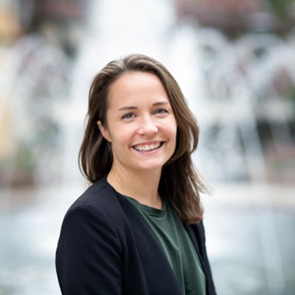 Lise Rechsteiner's Investing Profile - Vsquared Ventures Principal | Signal