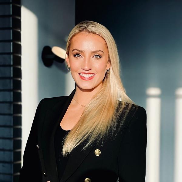 Sophia Dodd's Investing Profile - Touchdown Ventures Associate | Signal