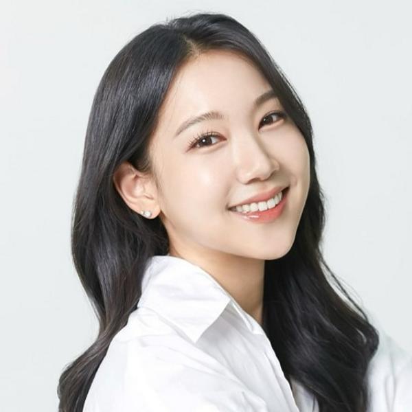 Diana Kim's Investing Profile - Insight Partners Associate | Signal