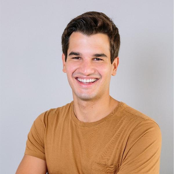 Lucas Abreu's Investing Profile - Astella Investor | Signal