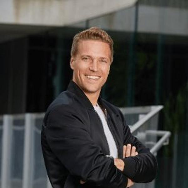 Sean Kelly's Investing Profile - The Family Fund General Partner | Signal