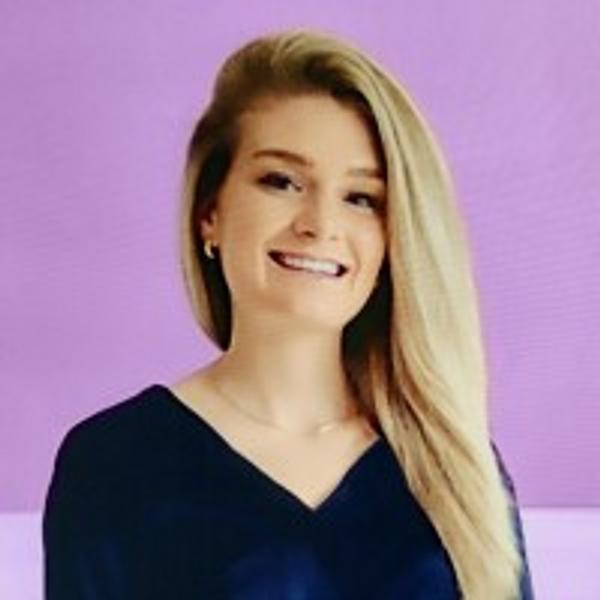 Emily Powers' Investing Profile - Female Founders Fund Investor | Signal