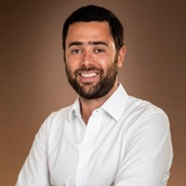 Roberto Marinho Neto's Investing Profile - Globo Ventures Investor | Signal