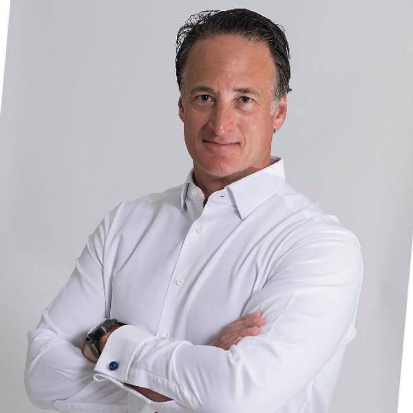 Gordon Winston's Investing Profile - Round2 Capital Partners Partner ...