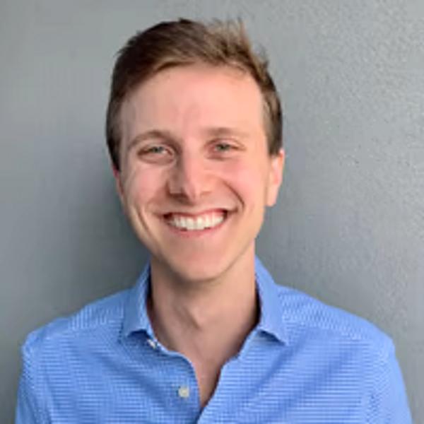 Aaron Kern's Investing Profile - 6th Man Ventures Partner | Signal