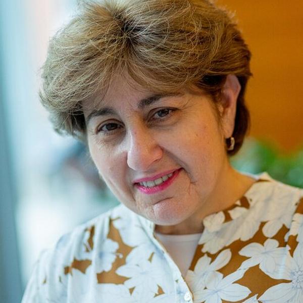 Elizabeth Walder's Investing Profile - Walder Ventures President | Signal