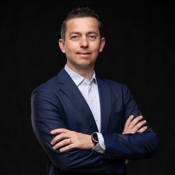 Rogelio De Los Santos' Investing Profile - Dalus Capital Managing Partner | Signal