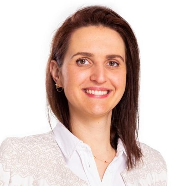 Maria Velkova's Investing Profile - Aqua Spark Investor | Signal