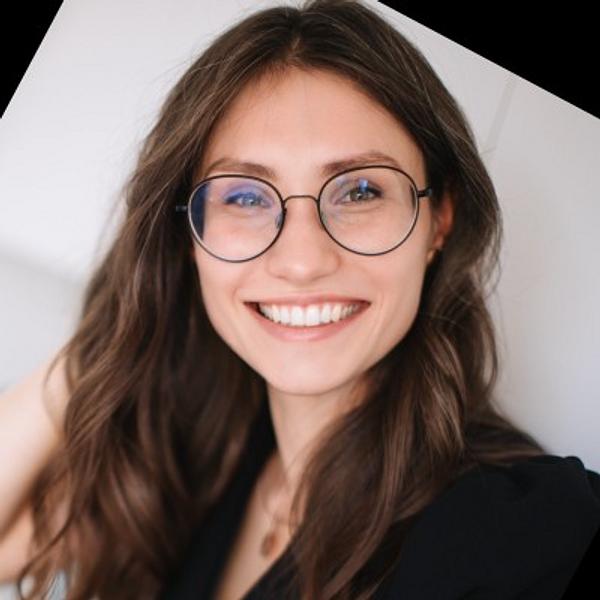 Alexandra Balkova's Investing Profile - STARTUP WISE GUYS Partner | Signal