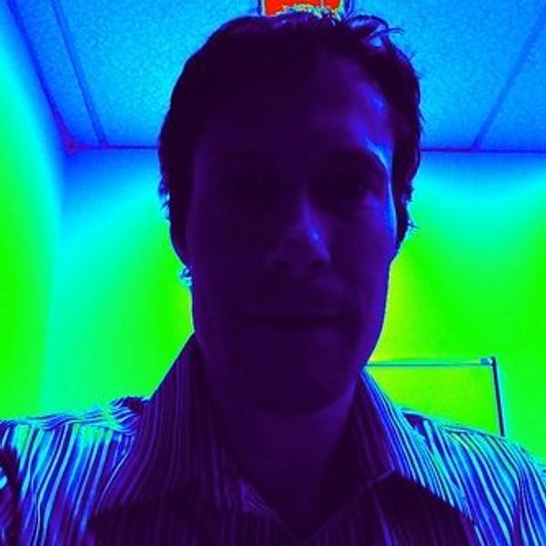 Christopher Gora's Investing Profile - LOI Venture Investor | Signal