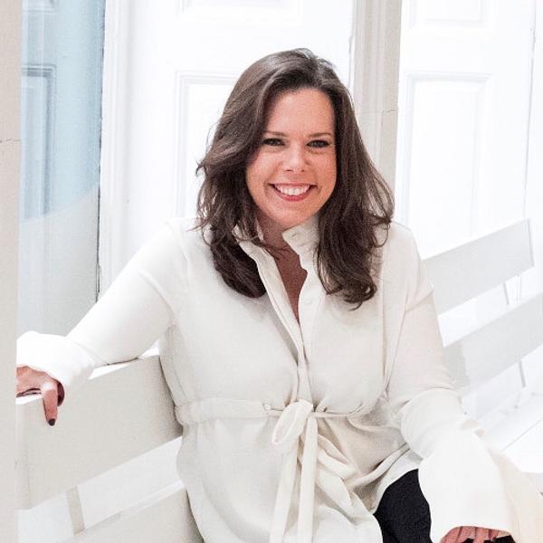 Taryn Jones Laeben's Investing Profile - Victress Capital Partner | Signal