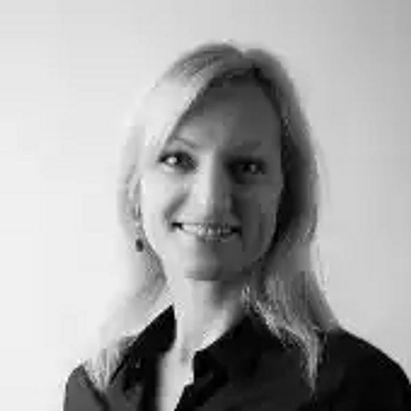 Daina Spedding's Investing Profile - Business Growth Fund Investor | Signal