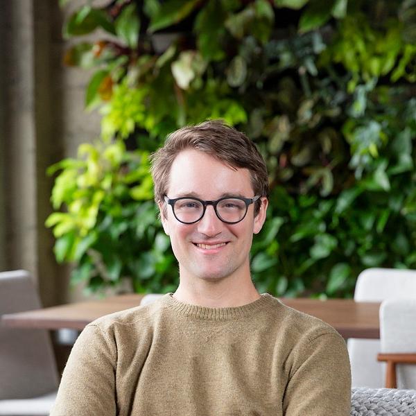 Croom Beatty's Investing Profile - Menlo Ventures Partner | Signal