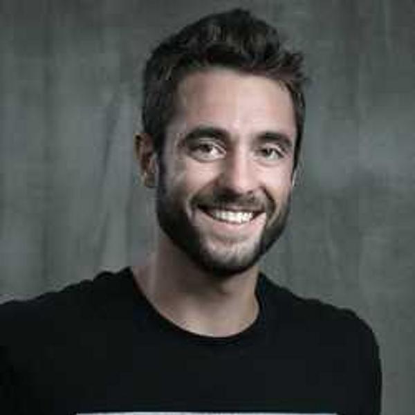 Pavlos Pavlakis' Investing Profile - Venturefriends Principal | Signal