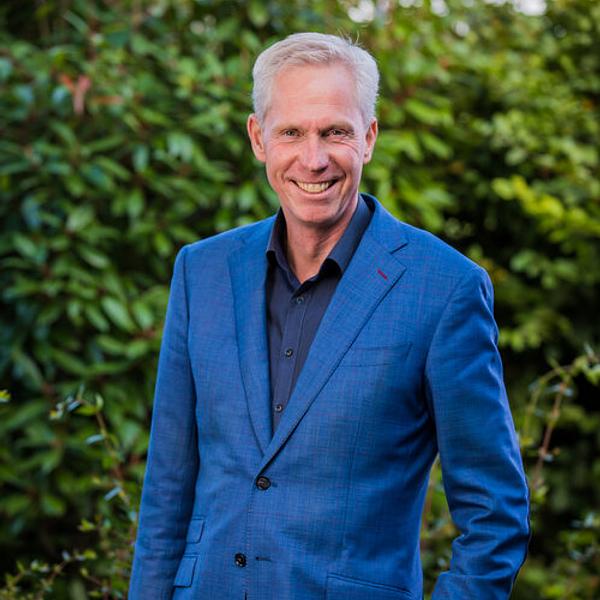 Marc de Jong's Investing Profile - FORWARD.one Venture Partner | Signal