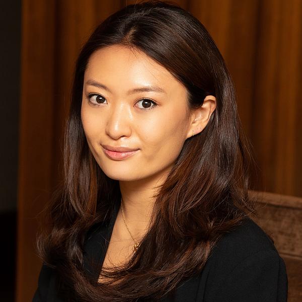 Florence Wang's Investing Profile - Bain Capital Investor | Signal