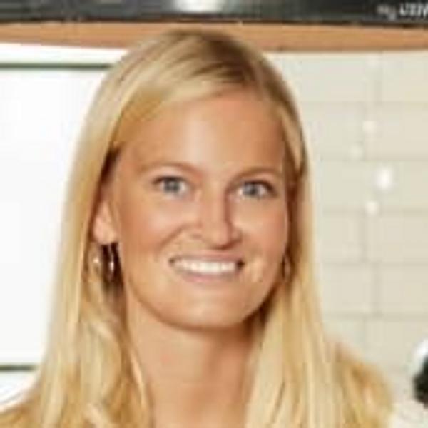 Lisa Sorg's Investing Profile - Visionaries Club Vice President | Signal