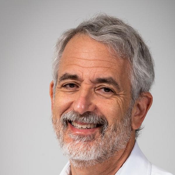 Steve Rhodes' Investing Profile - 040 Capital Managing Partner | Signal