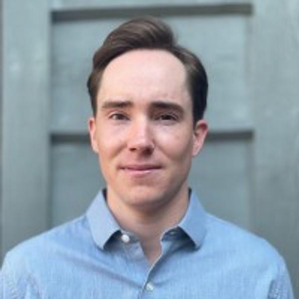 Tom Arnost's Investing Profile - Verizon Ventures Principal | Signal