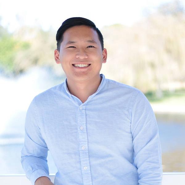 Aaron Yang's Investing Profile - AV8 Ventures Investor | Signal