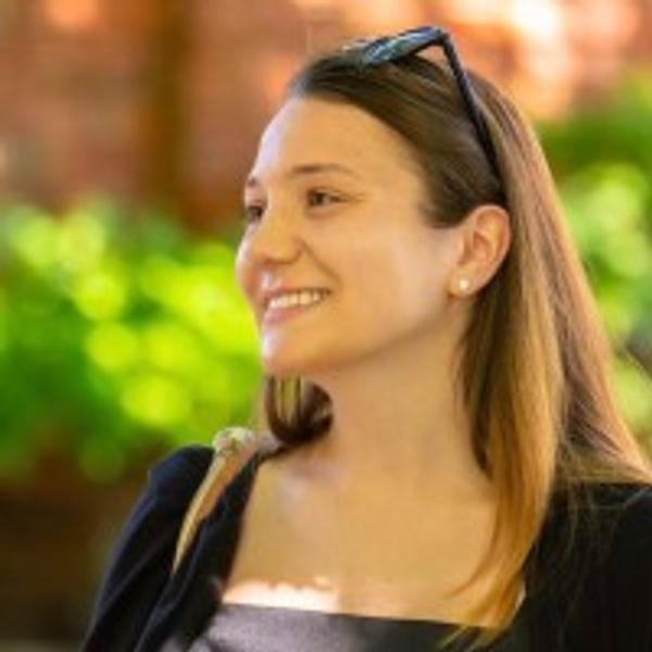 Ali Rohde's Investing Profile - Angel | Signal