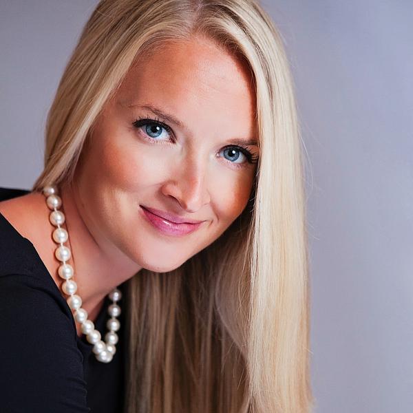 Elizabeth Edwards' Investing Profile - H Venture Partners Managing ...