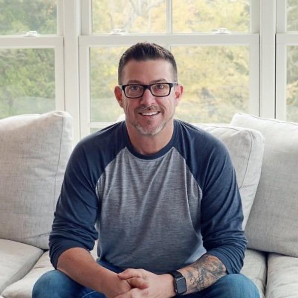 Mike Rowan's Investing Profile - Hive Hatch Managing Partner | Signal