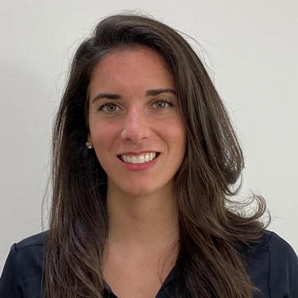 Danielle Saitta's Investing Profile - Advisor | Signal