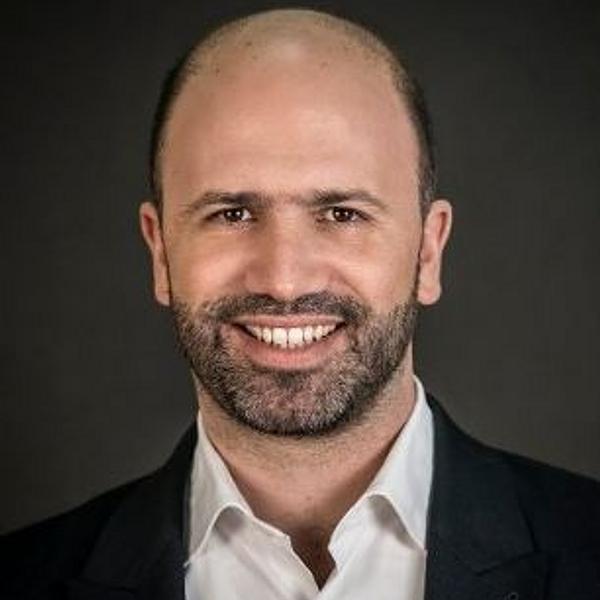 Frédéric Ponchon's Investing Profile - Super Capital VC Investor | Signal