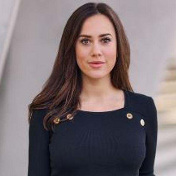 Sarah Röhm's Investing Profile - DTCP Analyst | Signal