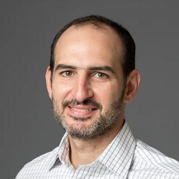 Marcos Vivacqua's Investing Profile - Luxor Group Investor | Signal