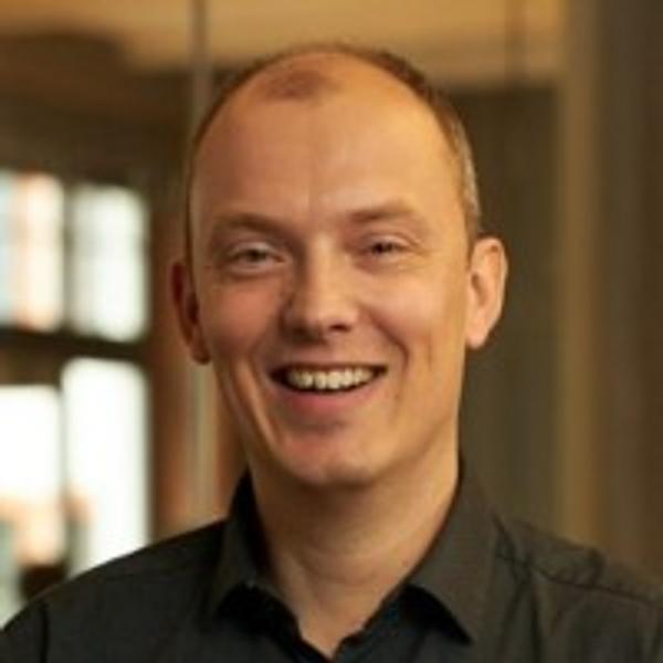 Nicolas Brand's Investing Profile - Lakestar Partner | Signal