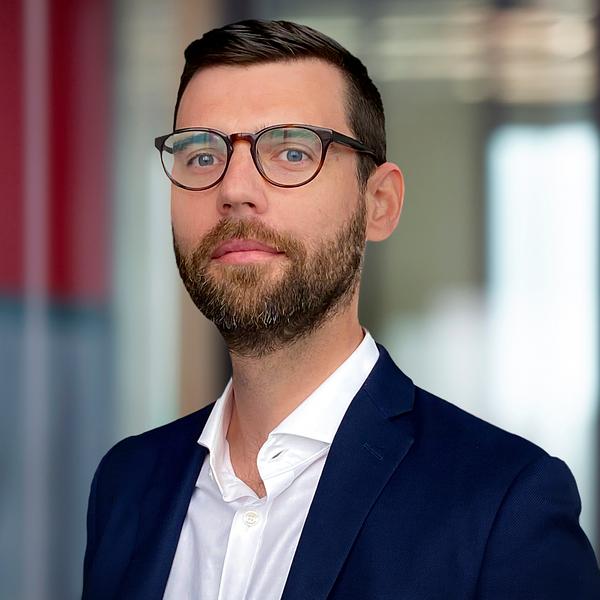 Alex Delbridge's Investing Profile - Omega Funds Associate | Signal