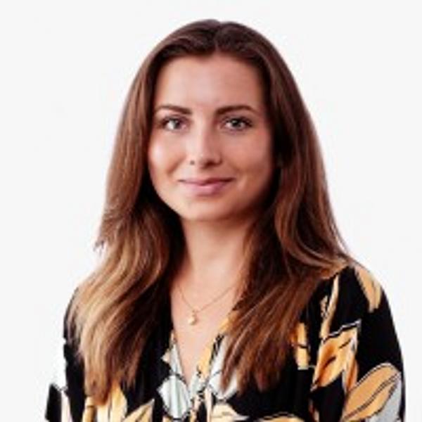 Laura Turner's Investing Profile - Agronomics Associate | Signal