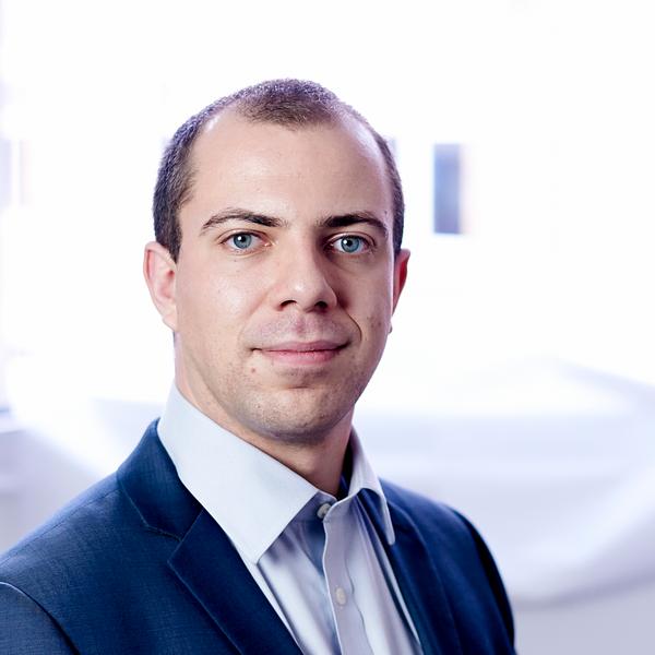 Ashley Abrahams' Investing Profile - Guinness Asset Management Investor ...