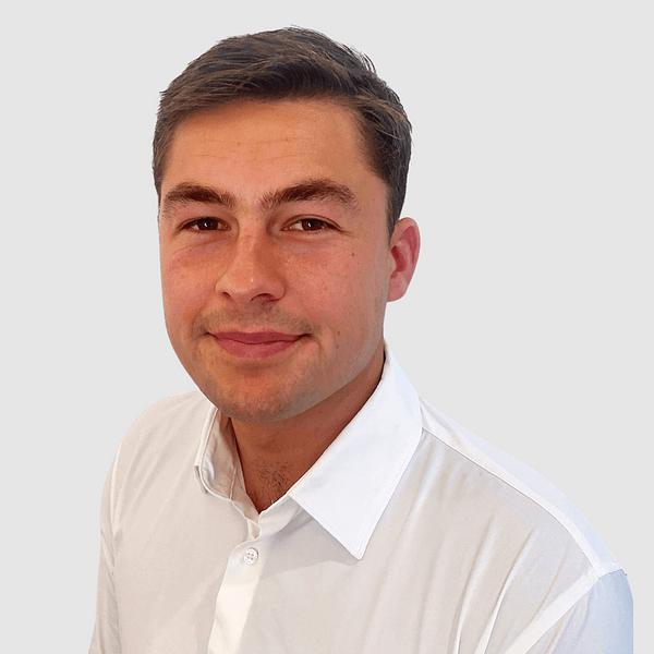 Nelson Perla-Ward's Investing Profile - Andreessen Horowitz Partner ...