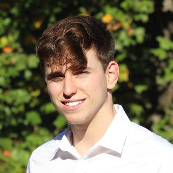 Daniel Bessonov's Investing Profile - Dorm Room Fund Partner | Signal