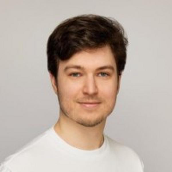 Chris Hofmann's Investing Profile - Bain Capital Crypto Partner | Signal