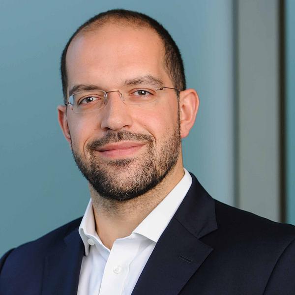 Fabio Longo's Investing Profile - Bain Capital Credit Managing Director ...
