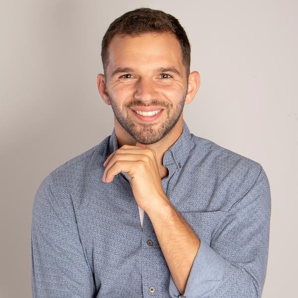 Brian Steinberg's Investing Profile - ZORA Principal | Signal