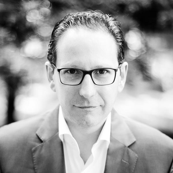 Sergio del Valle's Investing Profile - Canvas Partners Managing Partner ...