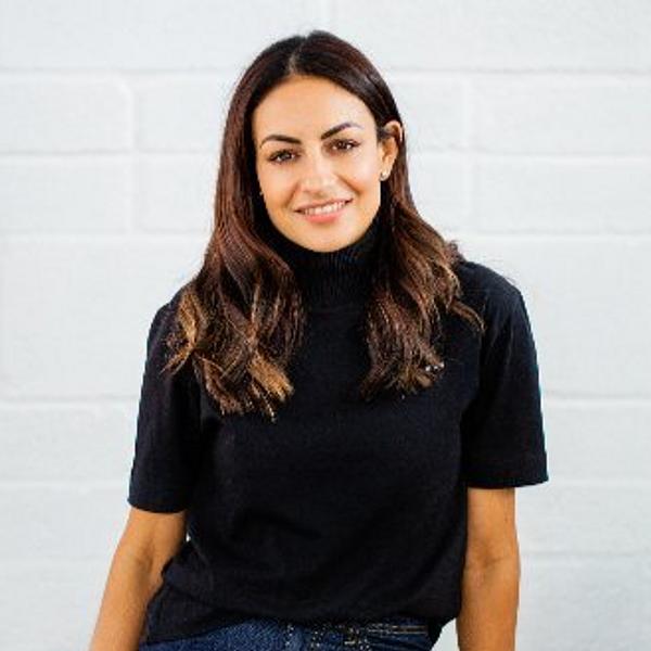 Julie Fedele's Investing Profile - Alma Angels Angel | Signal