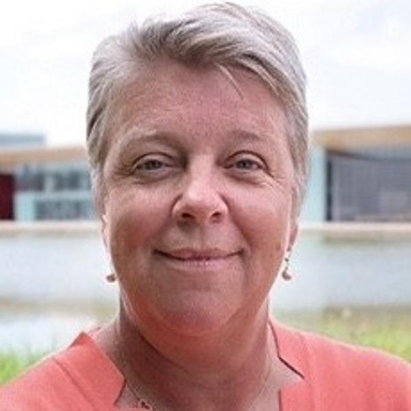 Teska van Vuren's Investing Profile - DeepTechXL Partner | Signal