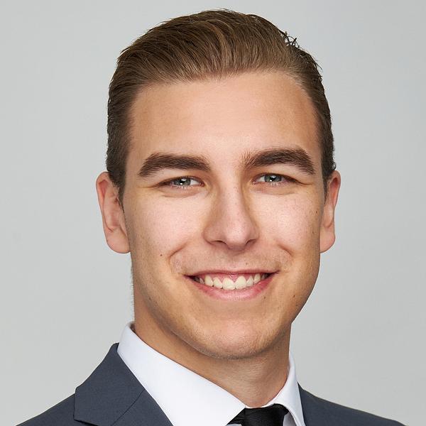Casey Van Maanen's Investing Profile - FM Ventures Associate | Signal