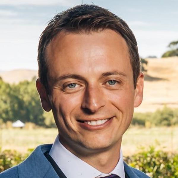 Alex Andon's Investing Profile - Pioneer Fund Venture Partner | Signal