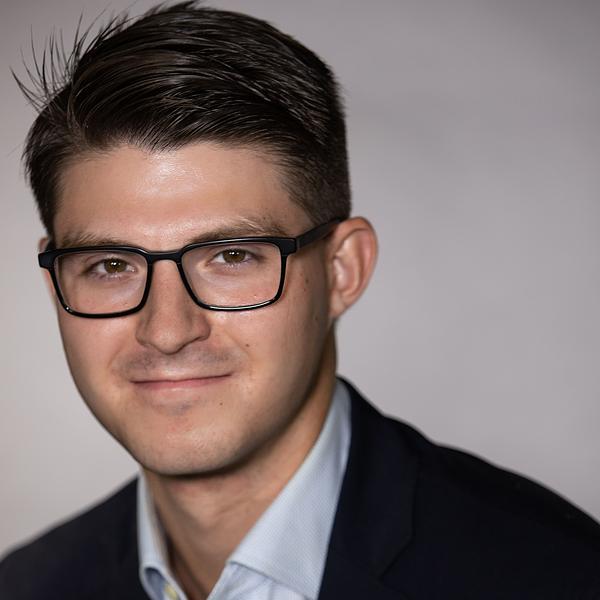 Luke Deasy's Investing Profile - igniteXL Ventures Analyst | Signal