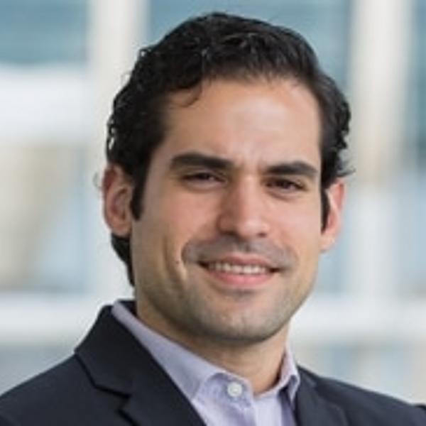 Angel Saad Gómez's Investing Profile - Oak Investment Partners Venture ...