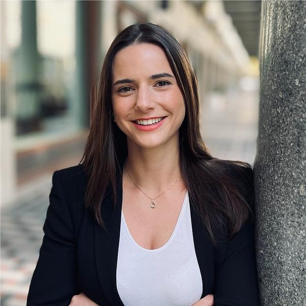 Isabel Holding's Investing Profile - Embedded Capital Investor | Signal